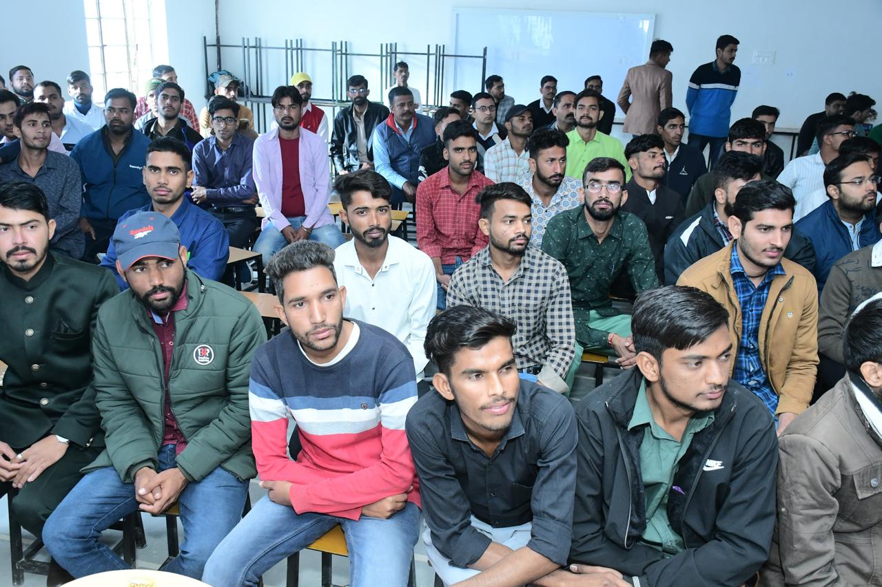 Photo Gallery - Murli Singh Yadav Memorial Prashikshan Sansthan